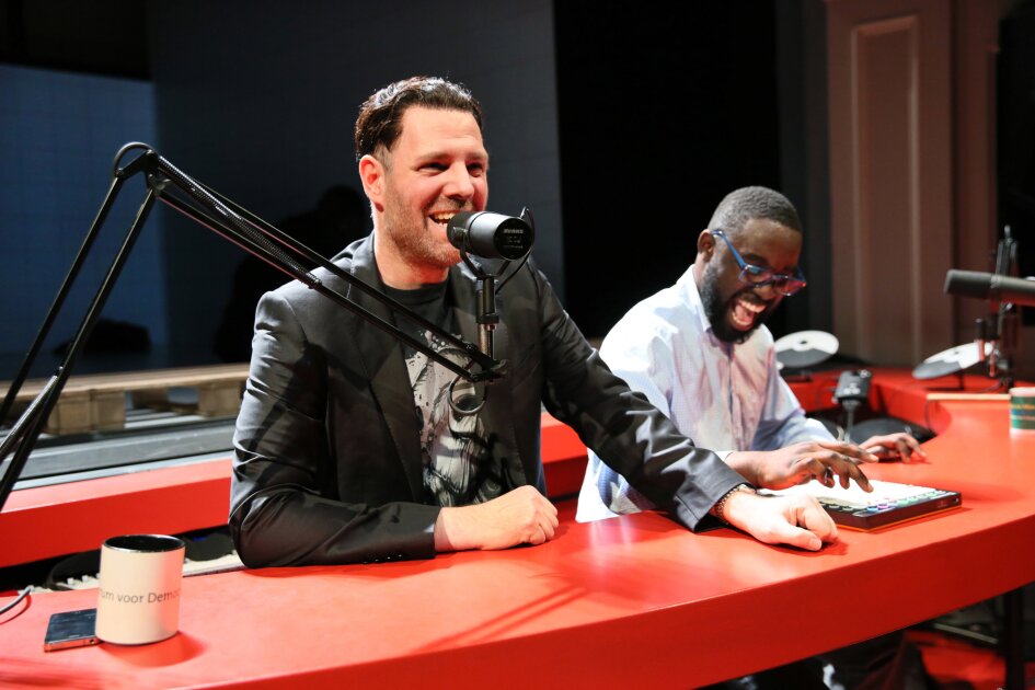 De wereld volgens John — Internationaal Theater Amsterdam